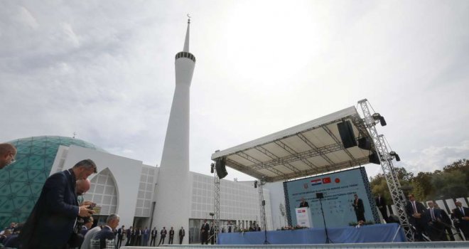Erdogan na otvaranju nove džamije: U srcima nikad nismo odvajali Sisak ...